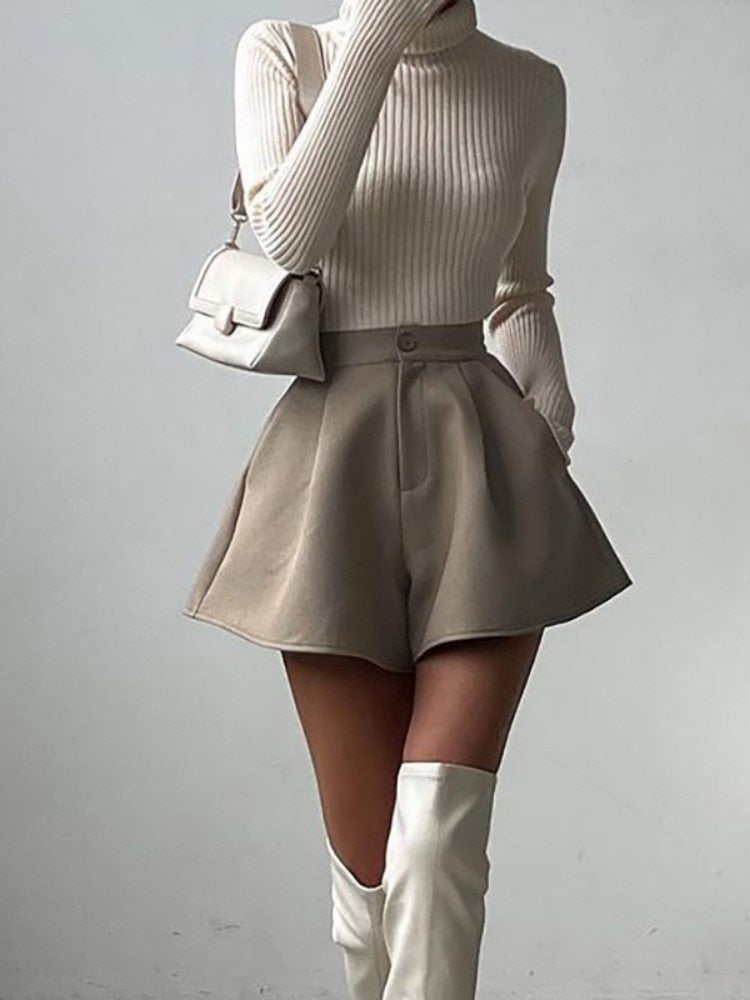 Goldie Glow Flared Shorts – Bella Chix Co